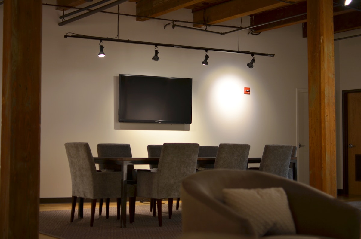 Warehouse Row Office | Smart Systems